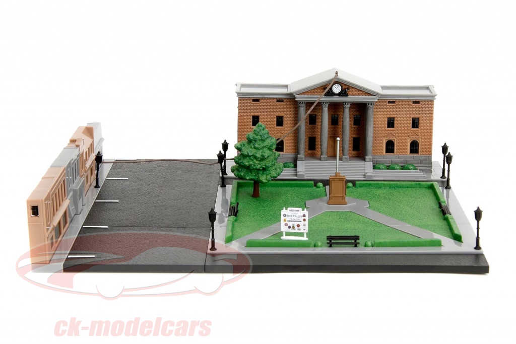 Back to the Future Clock Tower Hill Valley Courthouse Diorama-Set Jada ...