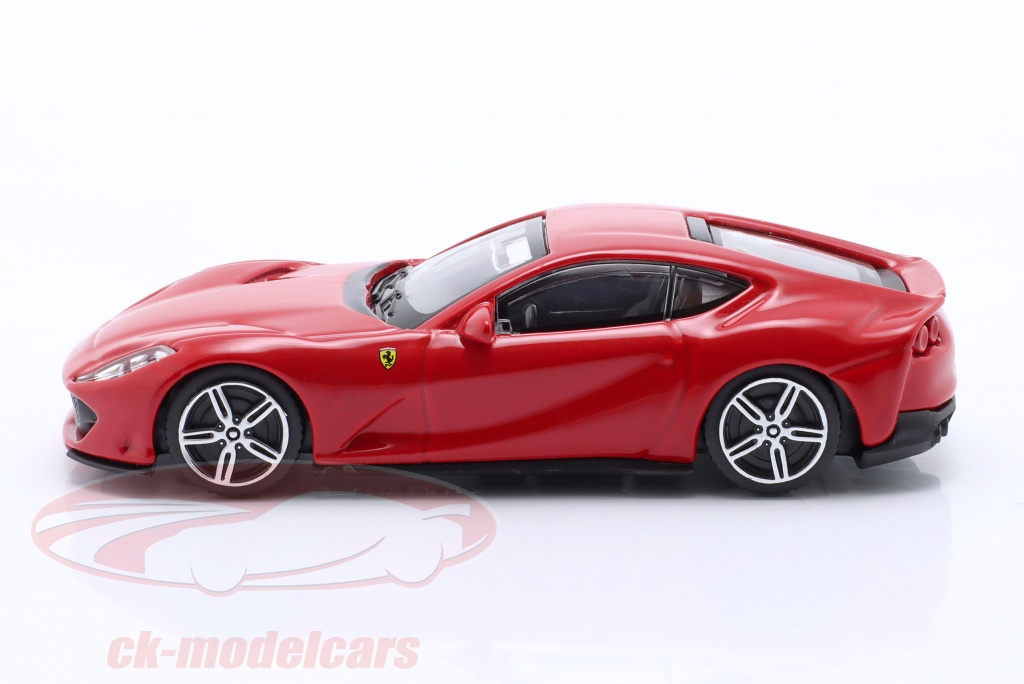 Bburago 1:43 Ferrari 812 Superfast 赤 CK93801 モデル 車 CK93801 18-36032 / 18-36032R
