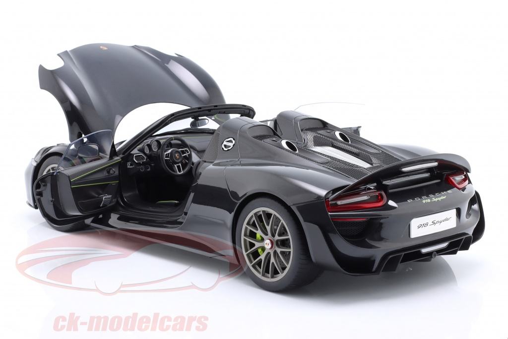 AUTOart 1:12 Porsche 918 Spyder Weissach Package 2013 black metallic ...