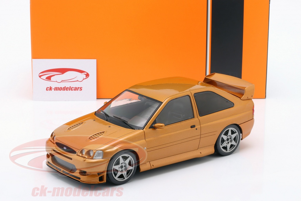 Ixo 1:18 Ford Escort RS Custom год постройки 1998 бронза 18CMC169.22 ...