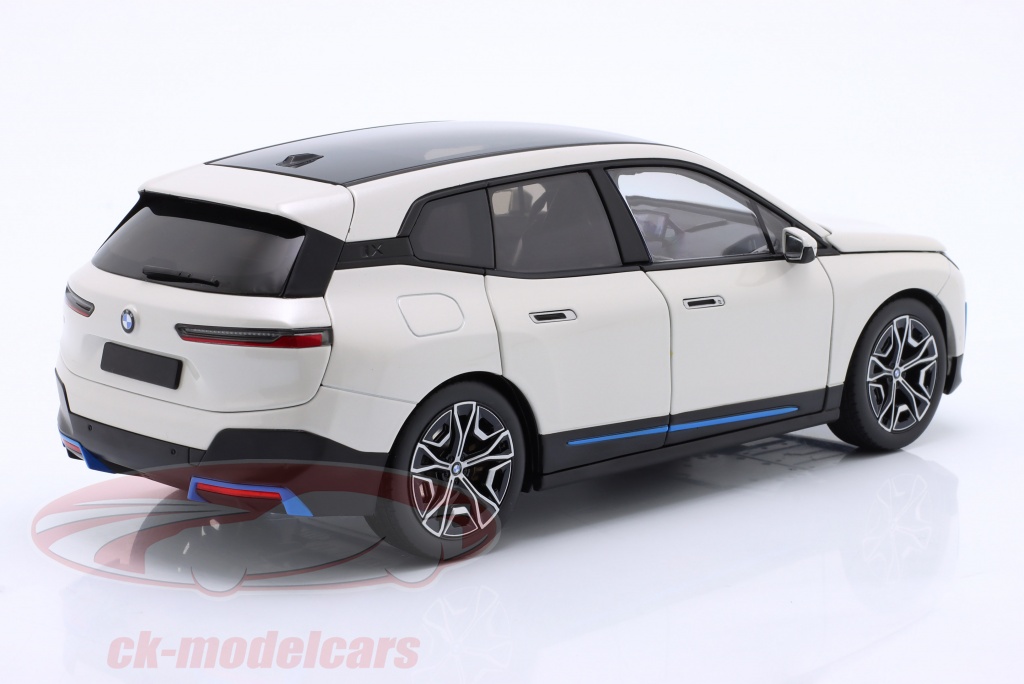 Minichamps 1:18 BMW iX (I20) année de construction 2022 blanc ...