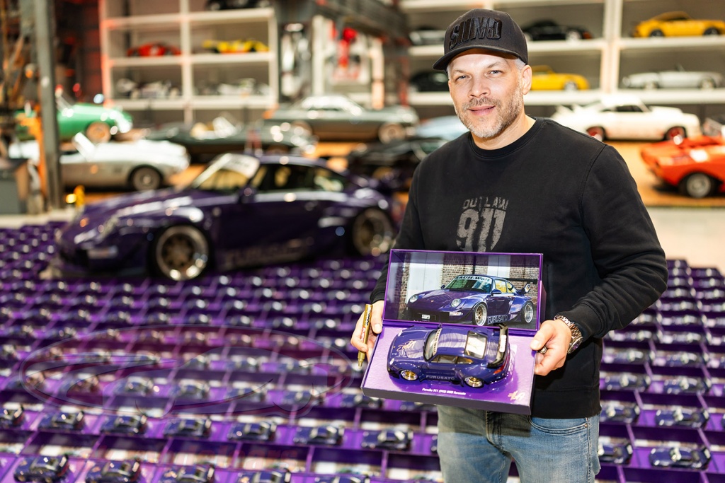 WERK83 1:18 Porsche 911 (993) RWB Rauh-Welt Furusato Sidney Hoffmann ...