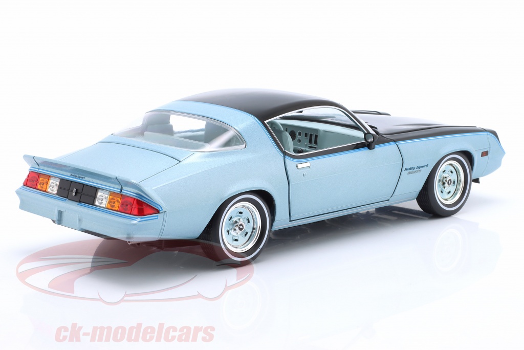 Greenlight 1:18 Chevrolet Camaro Rally Sport Baujahr 1978 hellblau ...