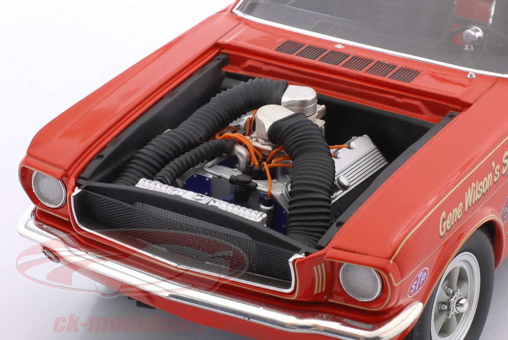 GMP 1:18 Ford Mustang A/FX Warbucks Phil Bonner Baujahr 1965 rot ...