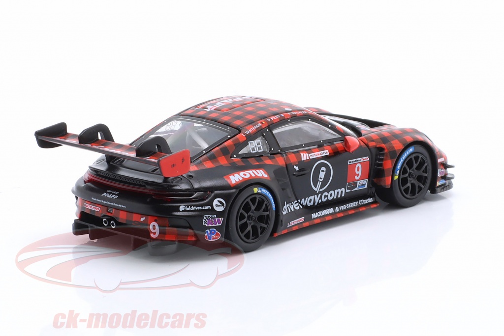 True Scale 1:64 Porsche 911 GT3 R #9 победитель GTD-Pro 12h Sebring ...
