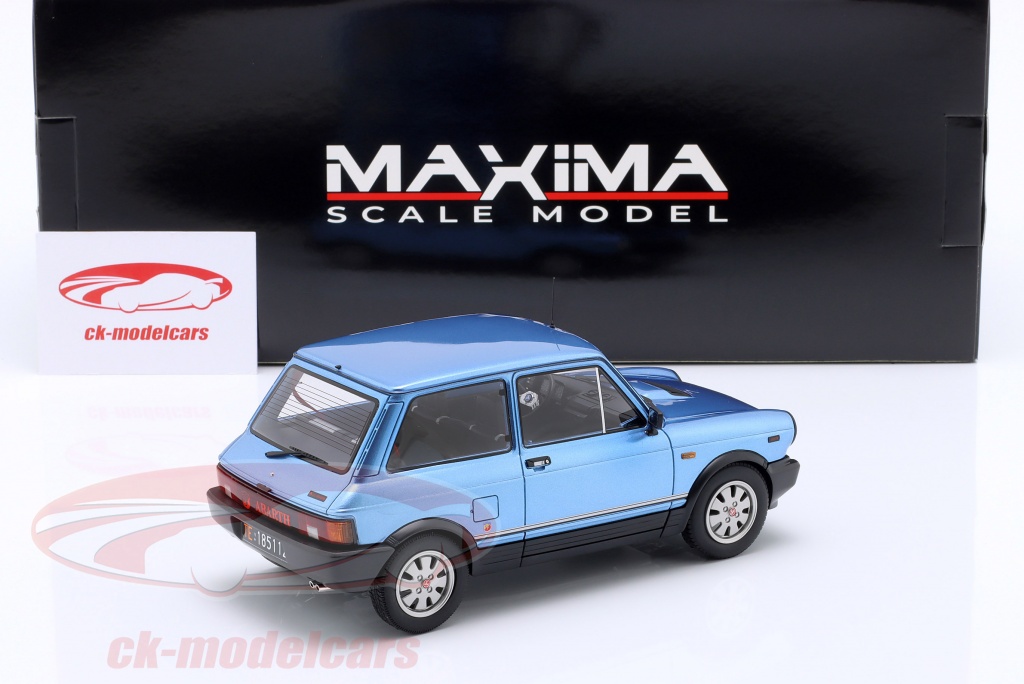 MAXIMA Scale Model 1:18 Autobianchi A112 Abarth VII-Series 1984 bleu clair métallique MAXIMA ...