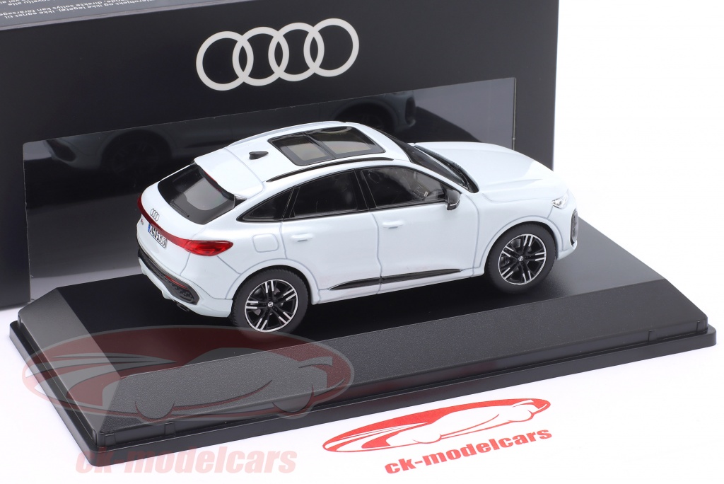 Norev 1:43 Audi Q5 Sportback glacier white 5012505031 model car ...