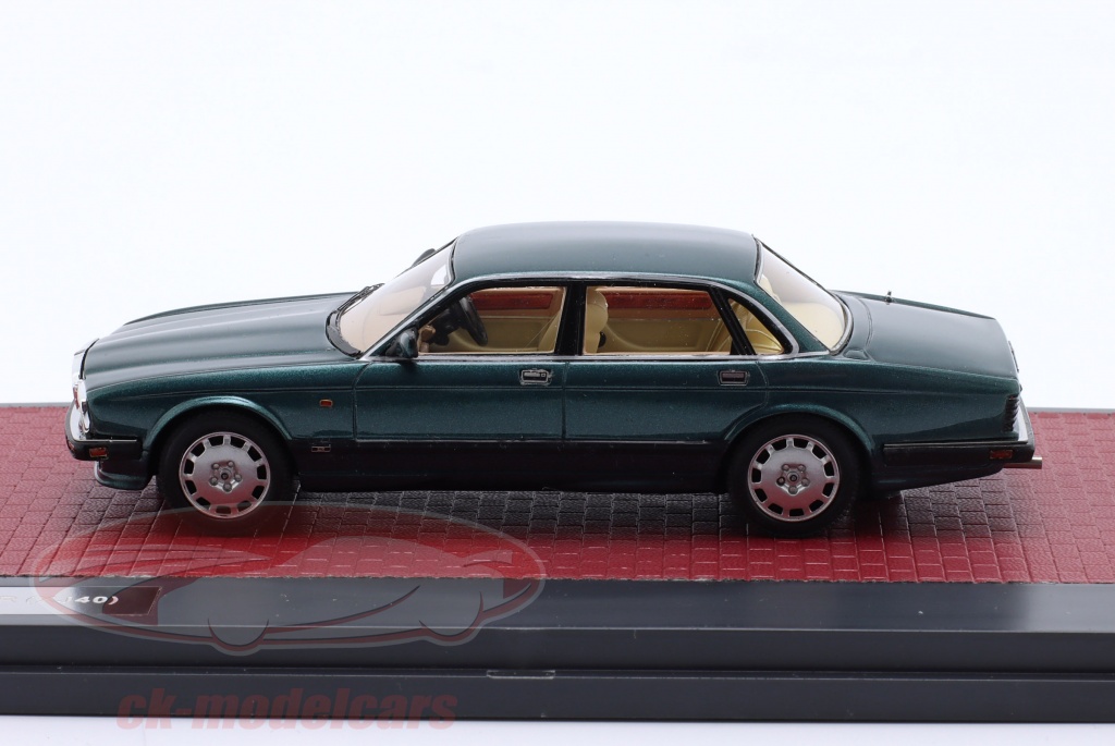Matrix 1:43 Jaguar XJR (J40) Year of construction 1991-1995 blue ...