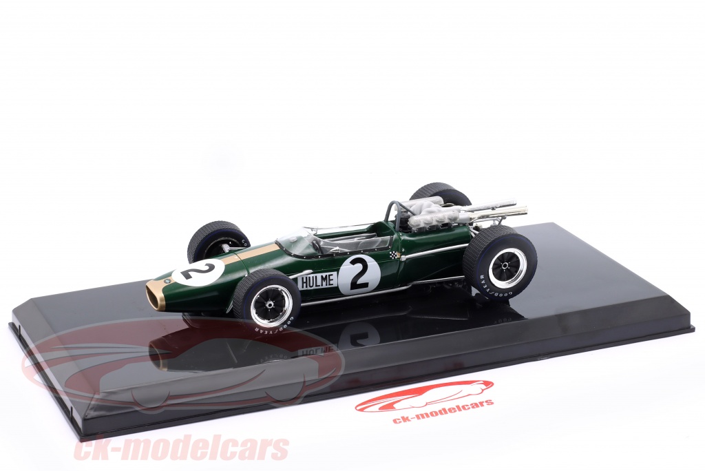 Premium Collectibles 1:24 Denis Hulme Brabham BT24 #2 formula 1 World Champion 1967 MW2ALA0089 ...