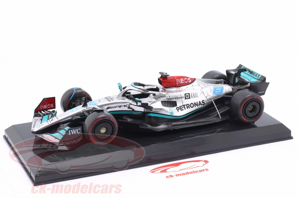 Premium Collectibles 1:24 George Russell Mercedes-AMG F1 W13 #63 ...
