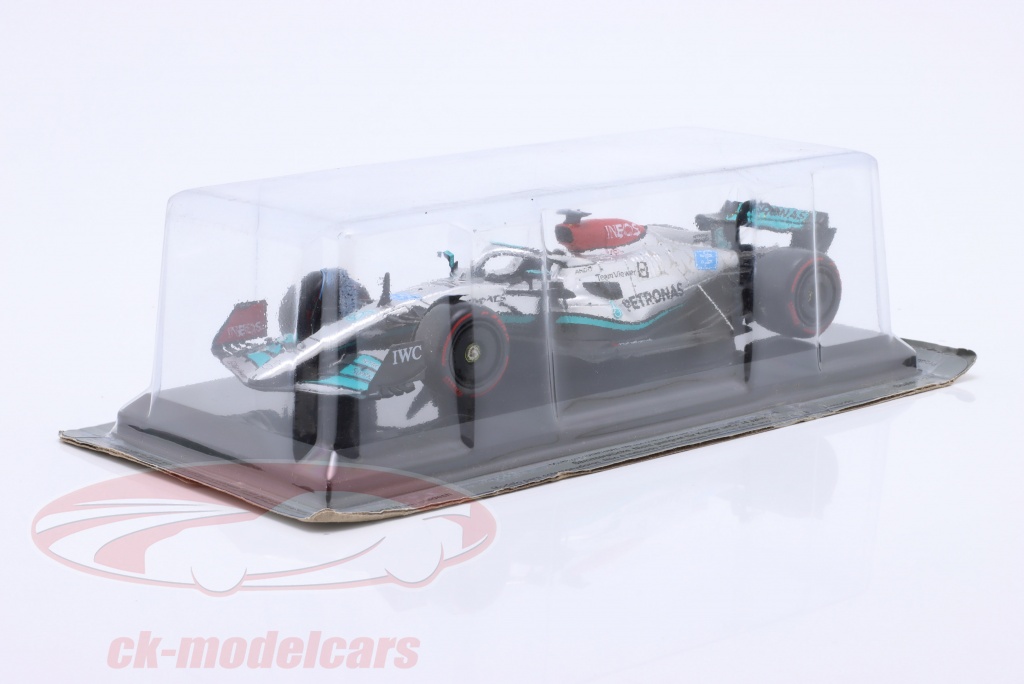 Premium Collectibles 1:24 George Russell Mercedes-AMG F1 W13 #63 ...