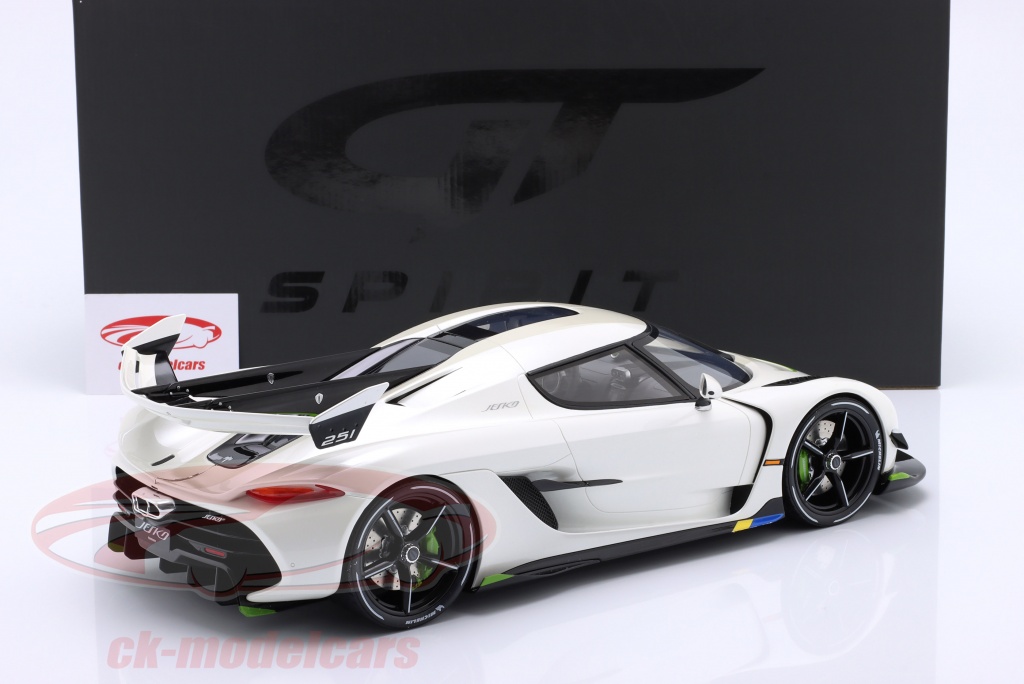 GT-SPIRIT 1:12 Koenigsegg Jesko Baujahr 2021 perlweiß GT501 Modellauto ...