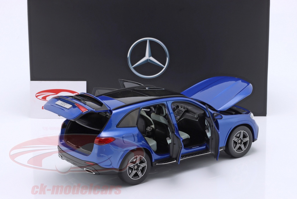 iScale 1:18 Mercedes-Benz GLC X254 AMG Line Year 2022 spectral blue ...