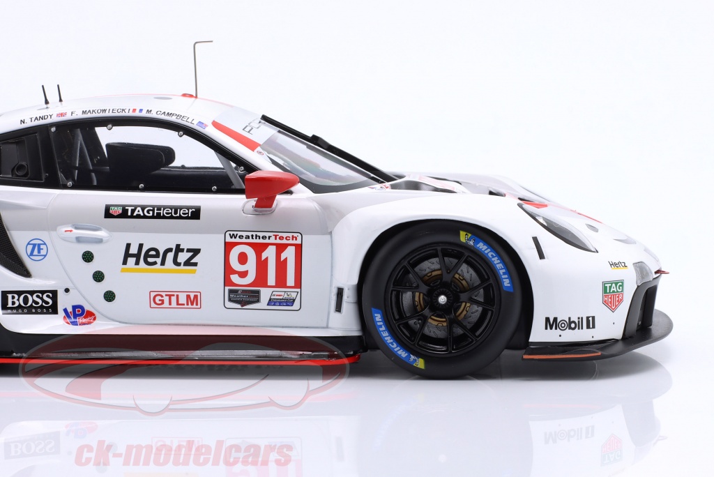 Ixo 1:18 Porsche 911 RSR #911 24h Daytona 2020 Porsche GT Team LEGT18-23011 モデル 車 LEGT18-23011 ...