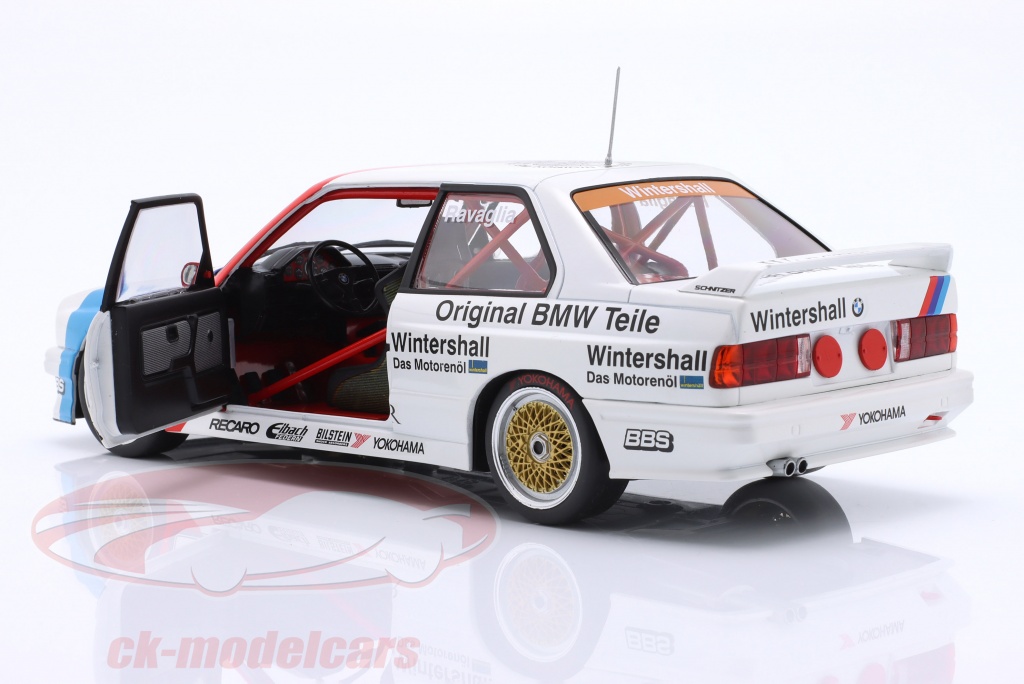 WERK83 1:18 BMW M3 (E30) #15 DTM Champion 1989 Roberto Ravaglia W18038002C (Collector's Box ...