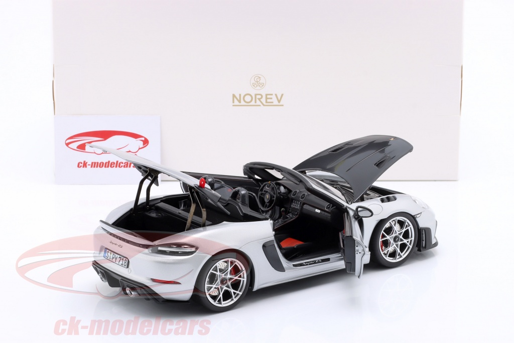Norev 1:18 Porsche 718 Spyder RS Forfait Weissach 2023 GT argent ...