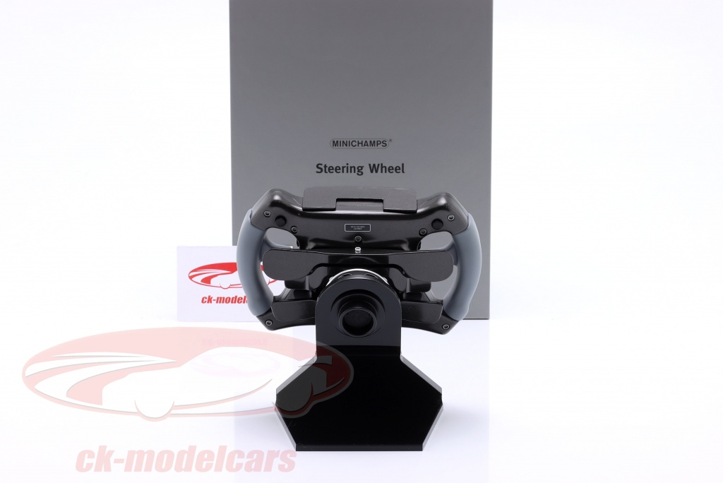 Minichamps 1:2 Michael Schumacher Mercedes F1 W03 Formula 1 2012 ...