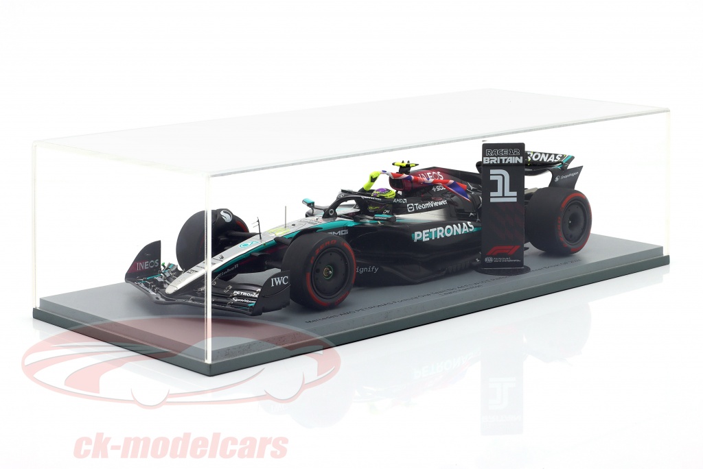 Spark 1:18 Lewis Hamilton Mercedes-AMG F1 W15 #44 Winner British GP Formula 1 2024 18S999 model ...