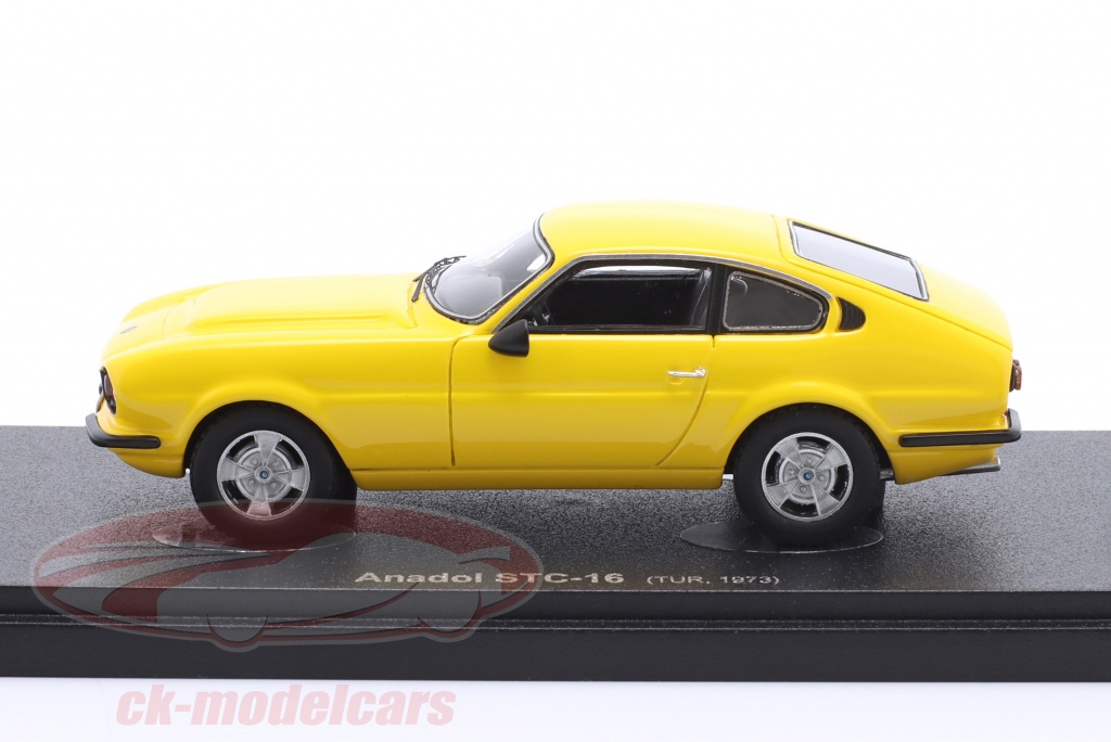 AutoCult 1:43 Anadol STC-16 year 1973 yellow 60124 model car 60124