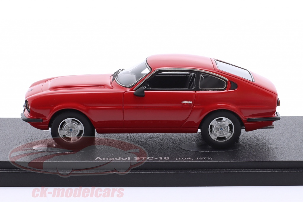 AutoCult 1:43 Anadol STC-16 建設年 1973 赤 60125 モデル 車 60125