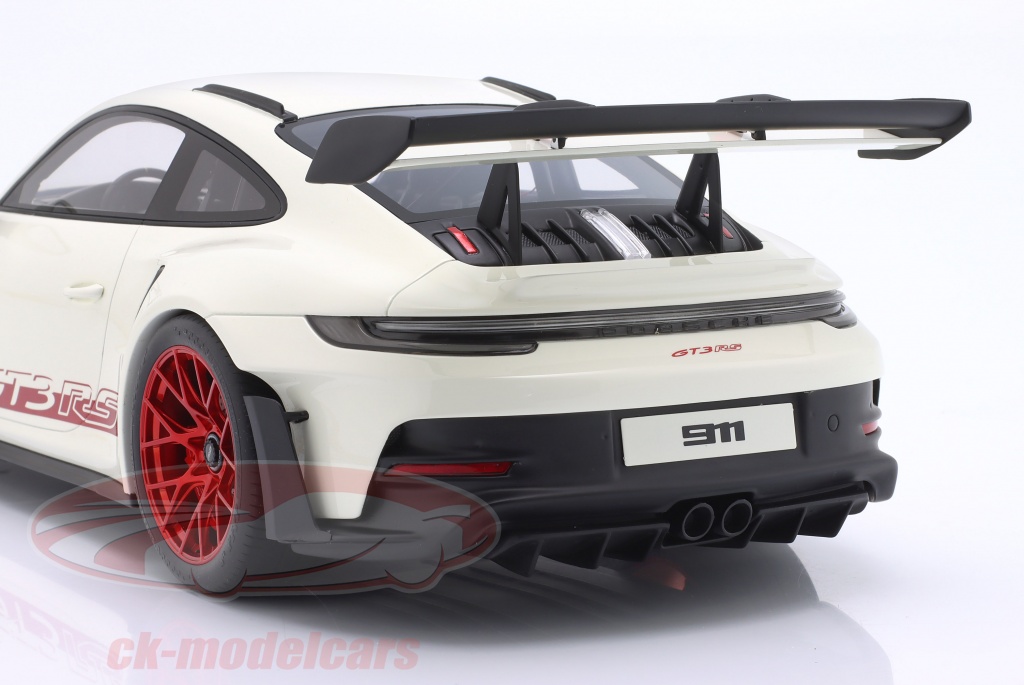 GT-SPIRIT 1:12 Porsche 911 (992) GT3 RS 2022 Tribute Carrera RS white ...