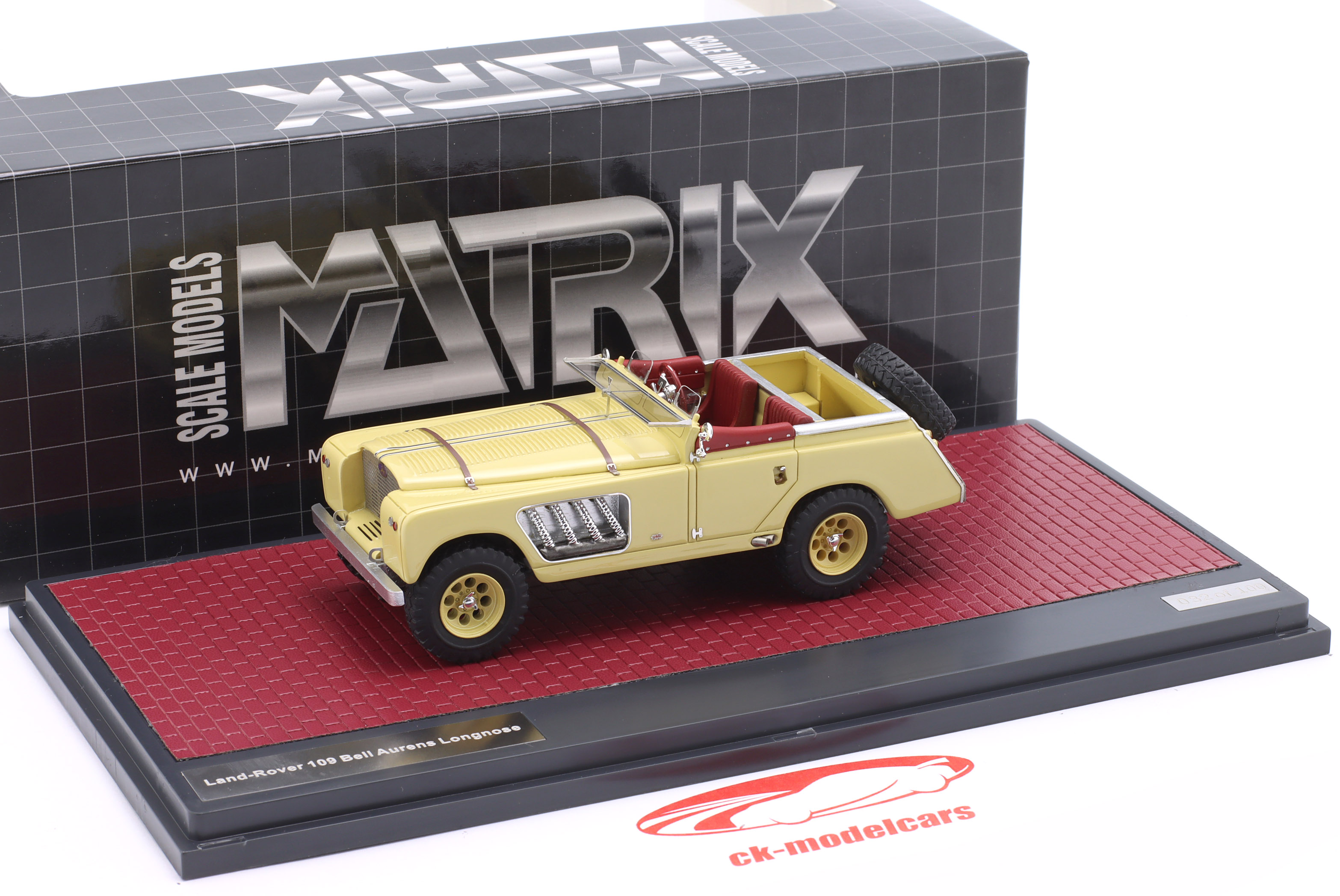 Matrix 1:43 Land Rover 109 Bell Aurens Longnose Open Top year 2008 ...