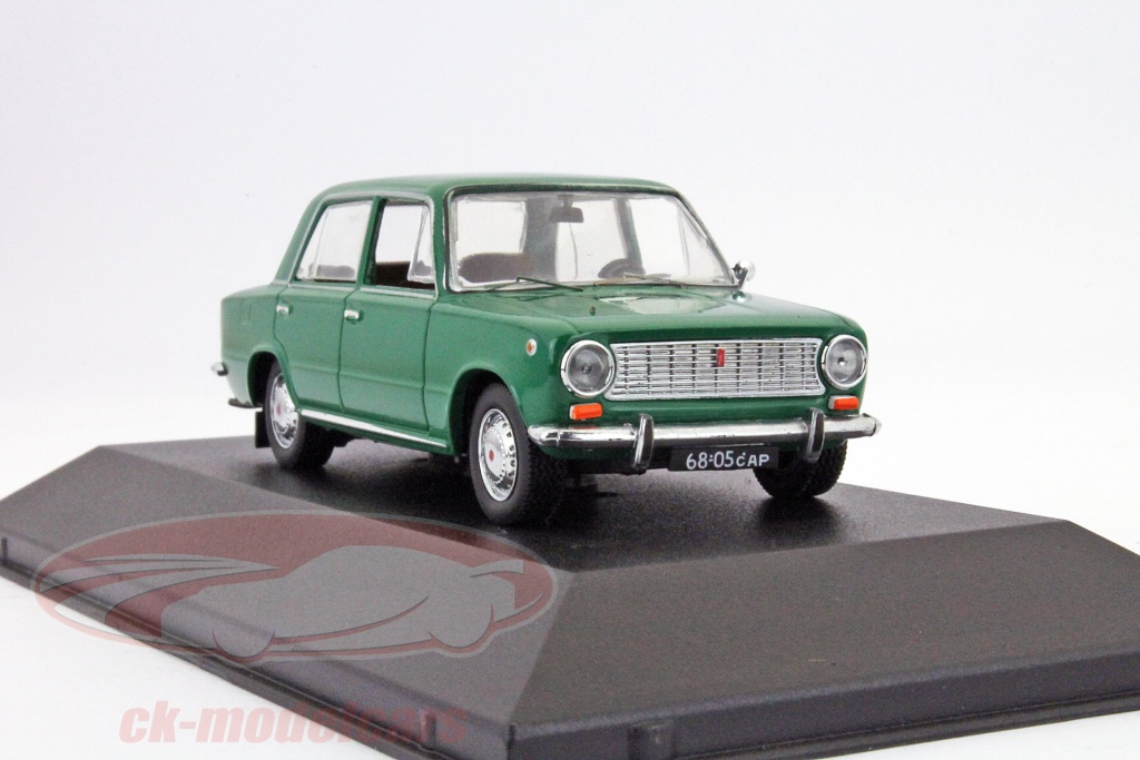 Ixo 1:43 Lada Vaz 2101 year 1971 green IST IST109 model car IST109 ...