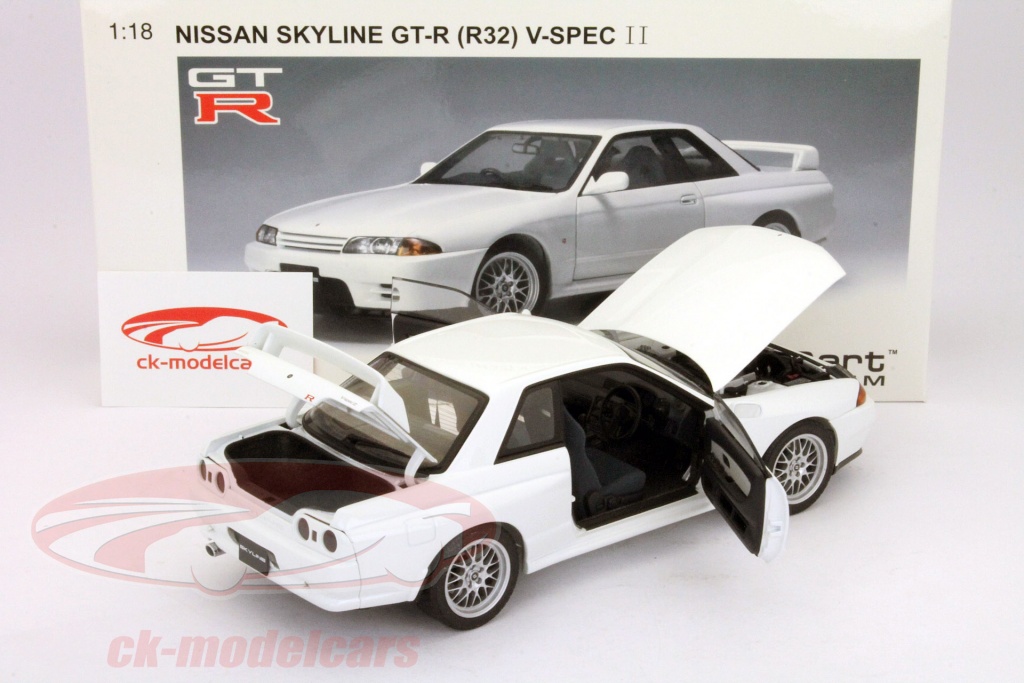 AUTOart 1:18 Nissan Skyline GT-R (R32) V-Spec II année 1994 blanc 77345 modèle voiture 77345 ...