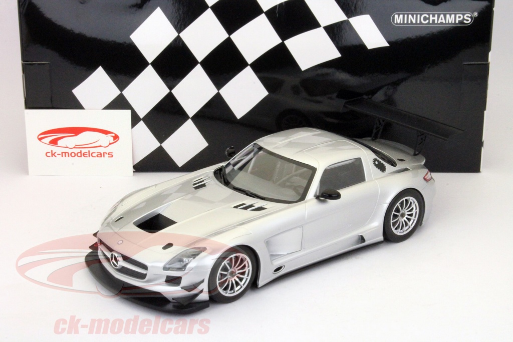 Minichamps 1:18 Mercedes-Benz SLS AMG GT3 Plain Body Version silber ...