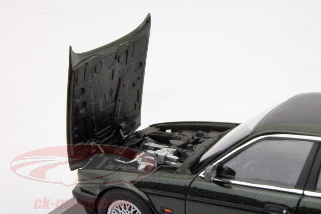 Minichamps 1:43 BMW 5-Series (E34) 1988 green metallic 431024204 model ...