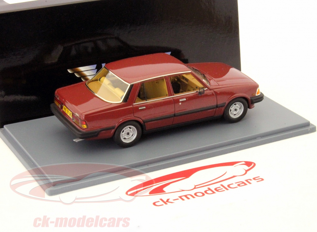 Neo 1:43 Mazda 626 Sedan Mk. 1 red NEO44010 model car NEO44010 174818