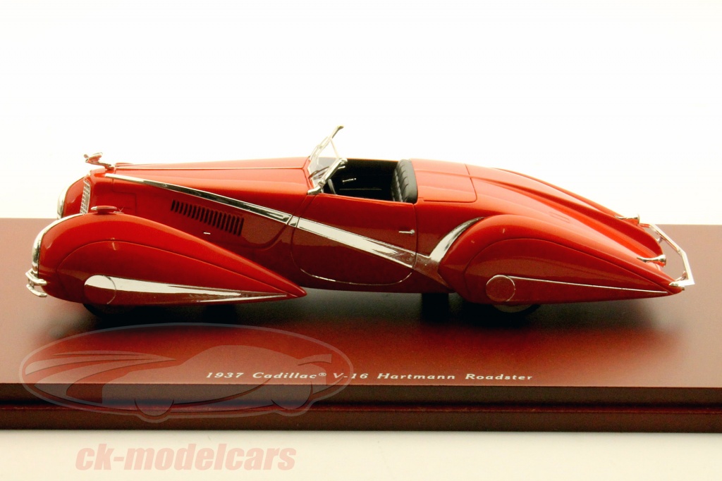 True Scale 1:43 Cadillac V-16 Hartmann Roadster Year 1937 red TSM124313 ...