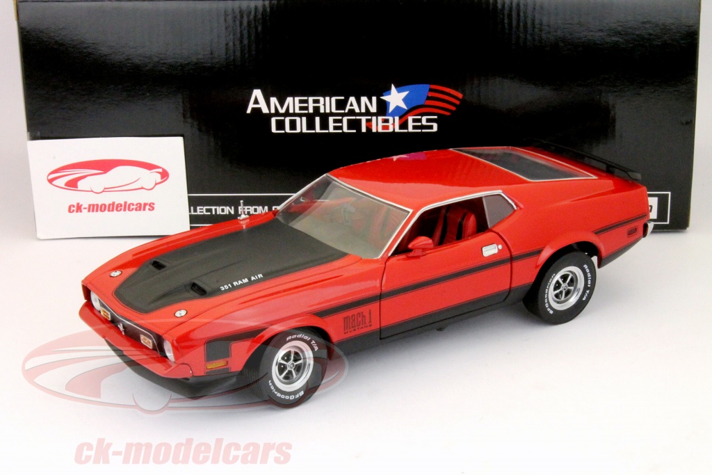 Sun Star Models 1:18 Ford Mustang Mach 1 年 1971 赤 / 黒 3608 モデル 車 3608 ...