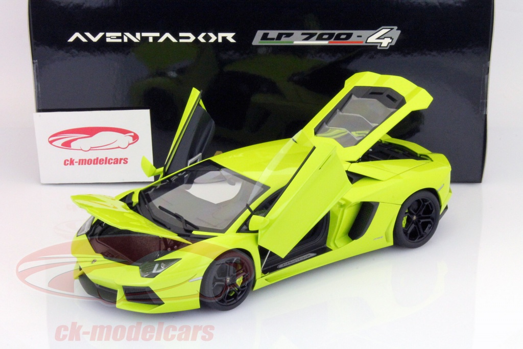 AUTOart 1:18 Lamborghini Aventador LP700-4 Baujahr 2011 grün 74668 ...