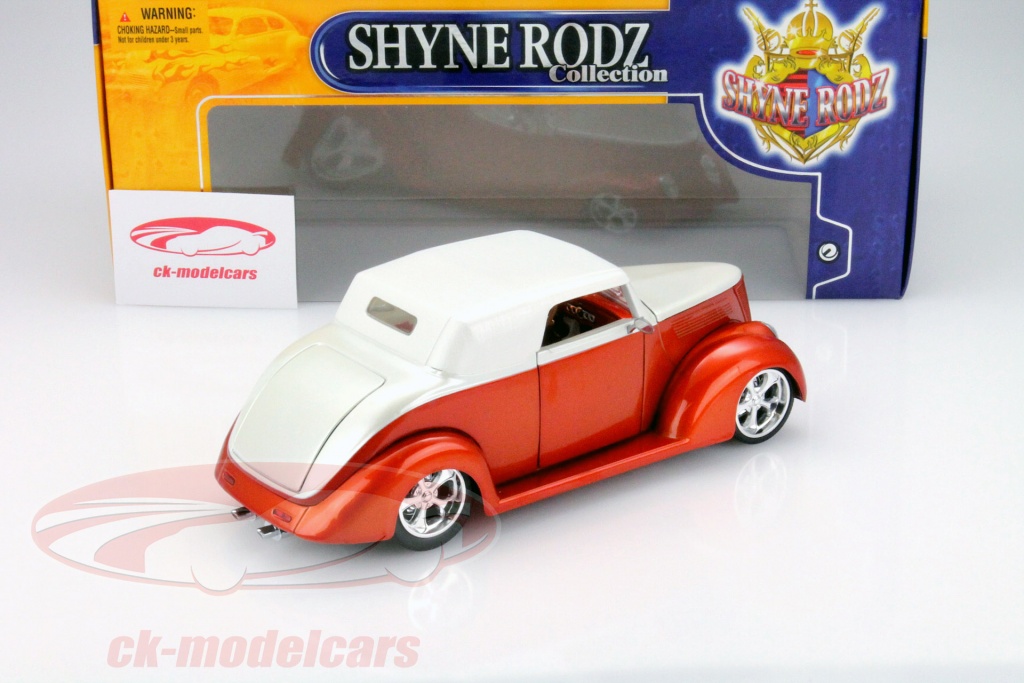 Yat Ming 1:18 Ford built in 1937 orange metallic / white 30048 model ...