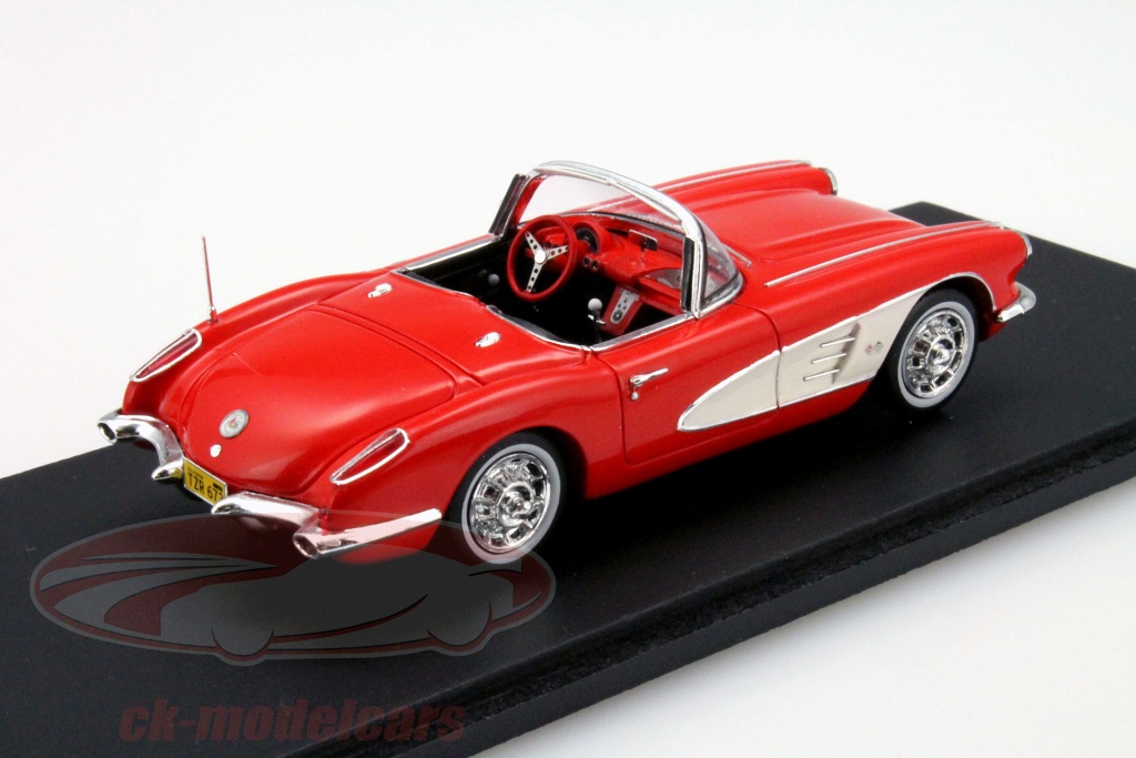 Spark 1:43 Chevrolet Corvette 二輪馬車 年 1960 赤 S2970 モデル 車 S2970 9580006929709
