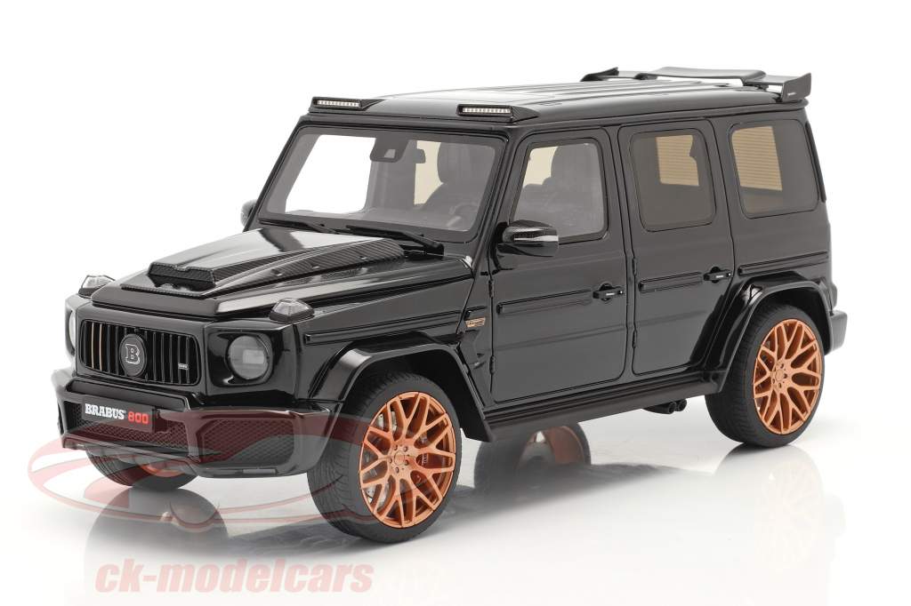 Real blast: Brabus 800 Black & Gold Edition 2020 by GT-Spirit