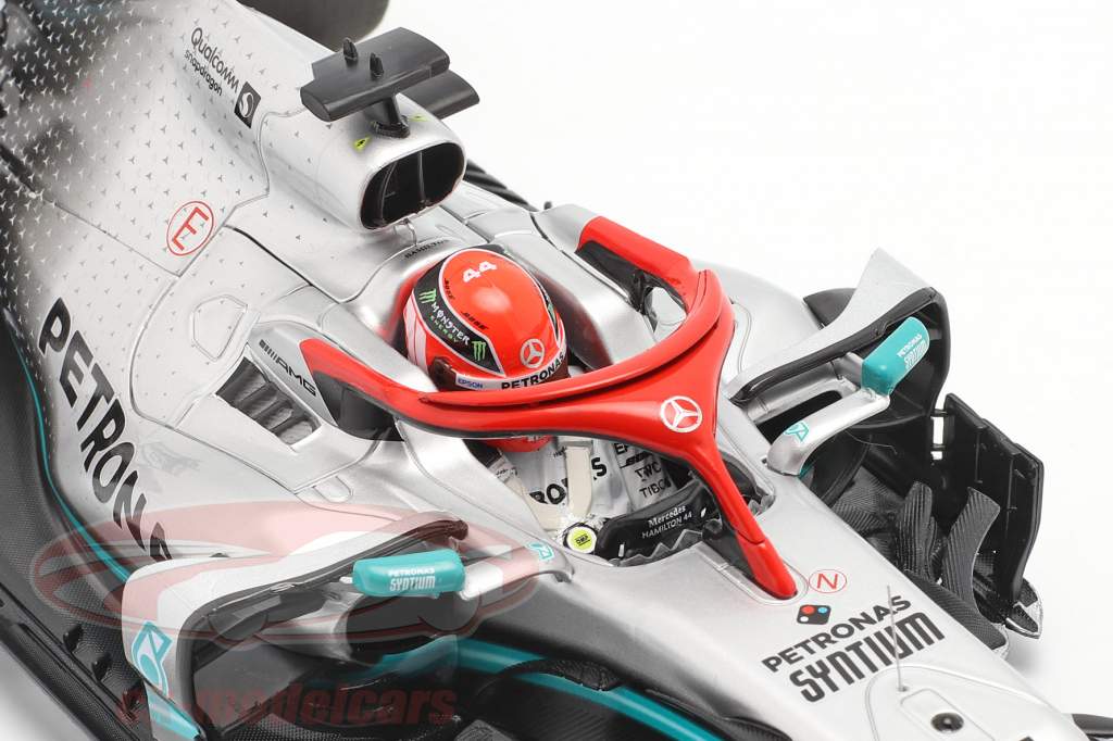 New exclusive models: The Mercedes AMG W10 2019 with red Halo