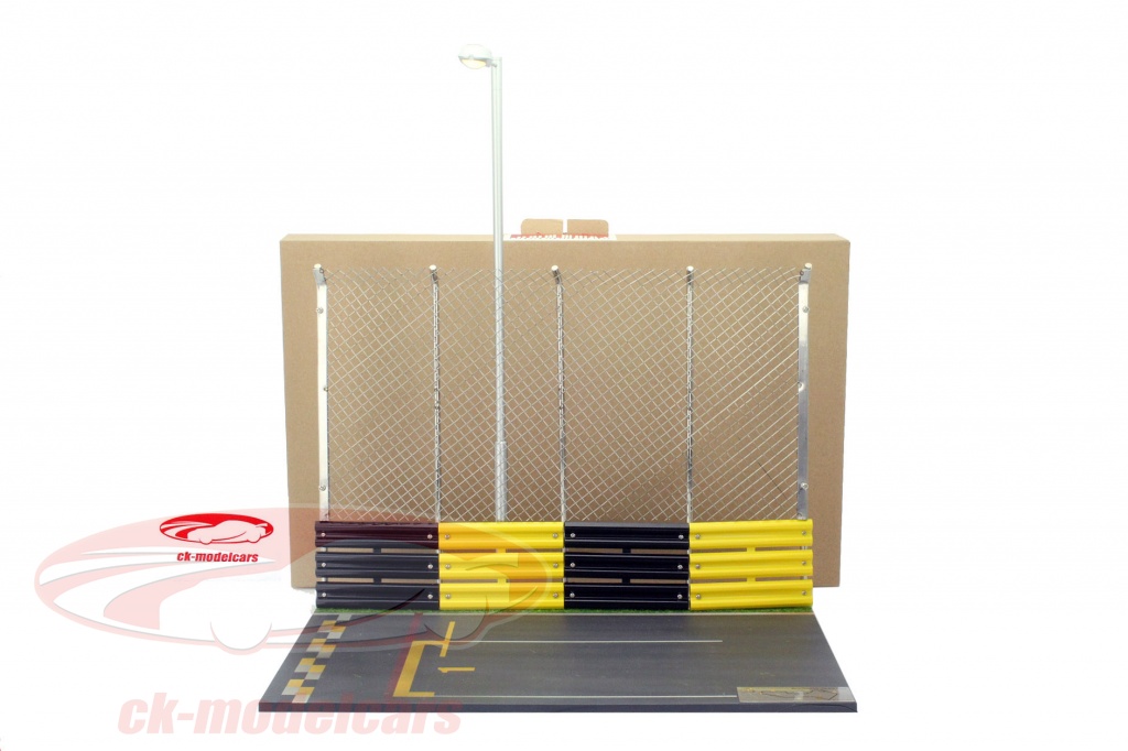 Tiny 1:18 Racetrack Diorama Set Starting / Finish Line ATR18006 model ...