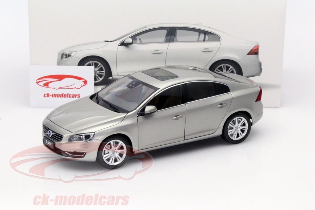 Motorcity 1:18 Volvo S60 Baujahr 2015 silber 88150 Modellauto 88150 ...