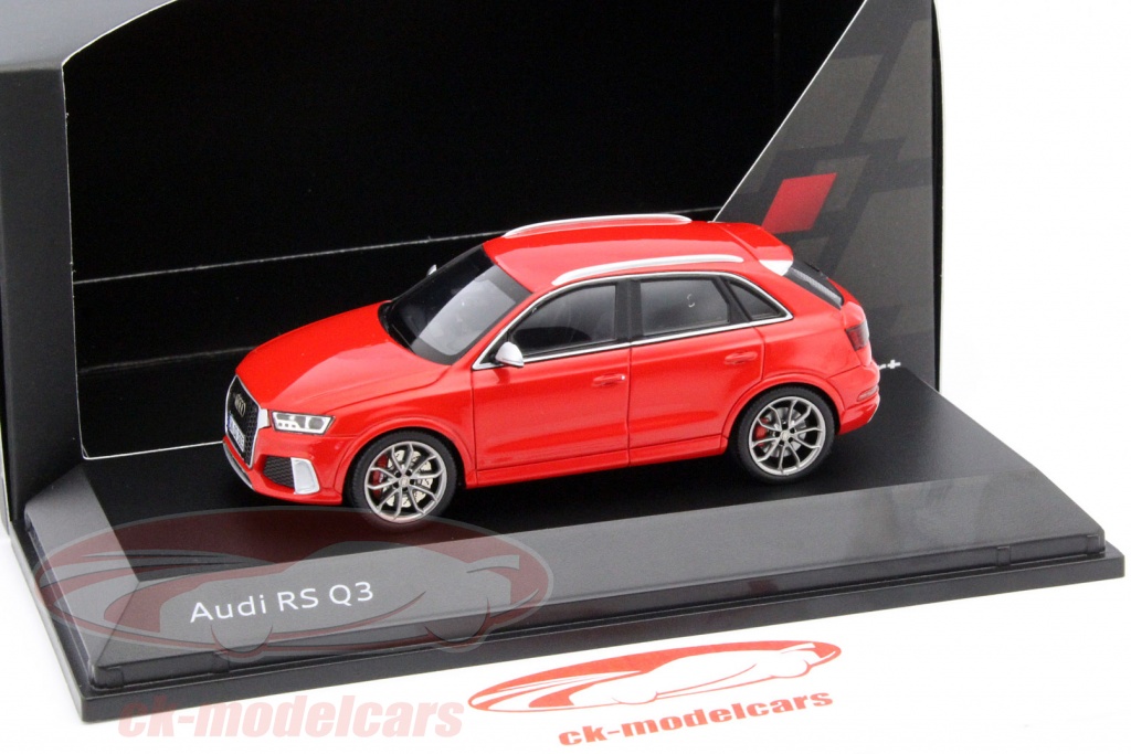 Spark 1:43 Audi RS Q3 Year 2015 misano red 5011413613 model car ...