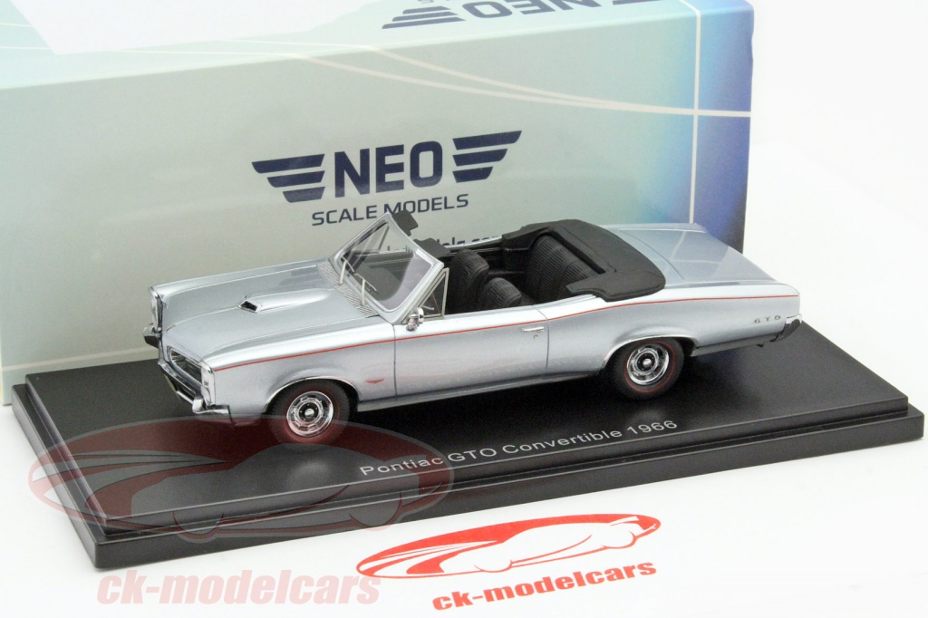 Neo 1:43 Pontiac GTO convertible silver NEO46070 model car NEO46070 ...