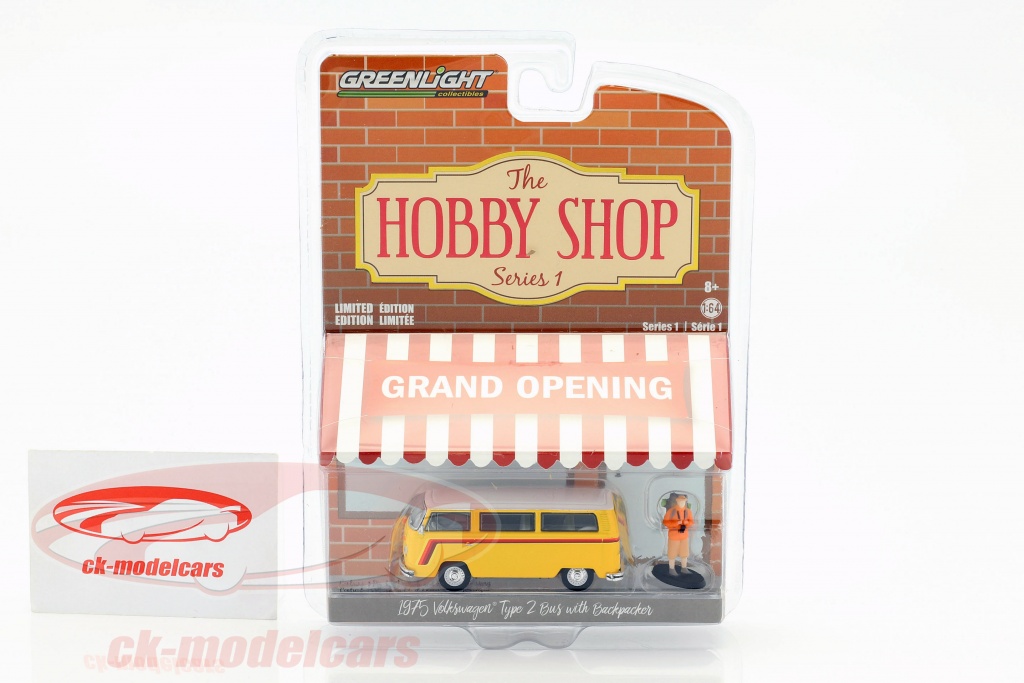 Greenlight 1:64 Volkswagen VW Bus Typ 2 with figure yellow / white ...