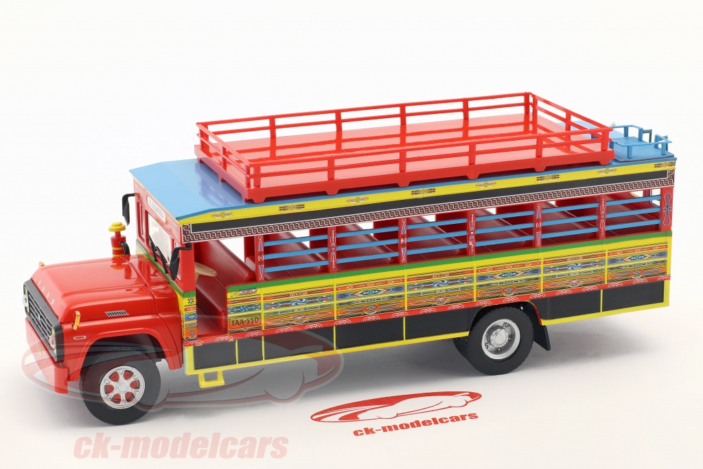model car ACBUS054