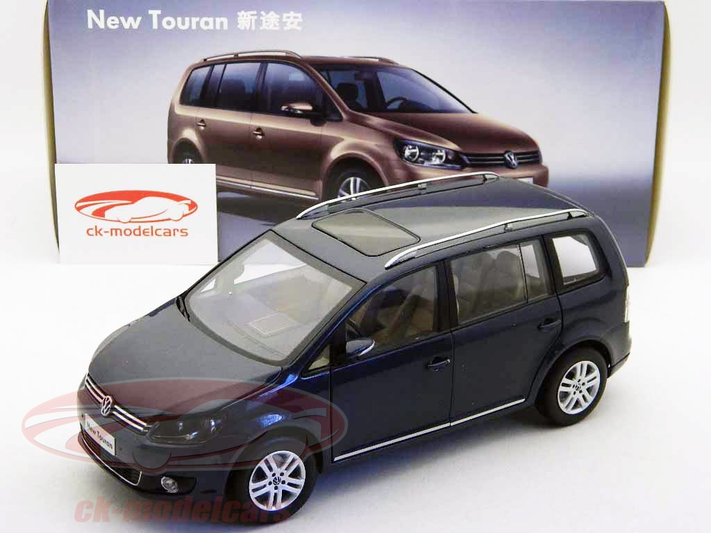 Paudi 1:18 Volkswagen New Touran TSI Bj. 2011 blue 2255BL model car ...