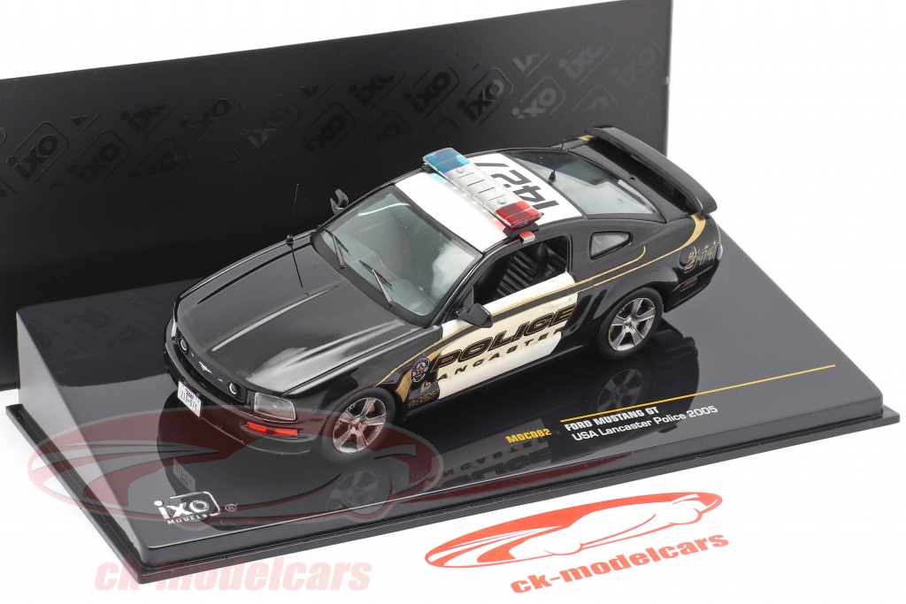 Ixo 1:43 Ford Mustang GT USA Lancaster police year 2005 black / white ...