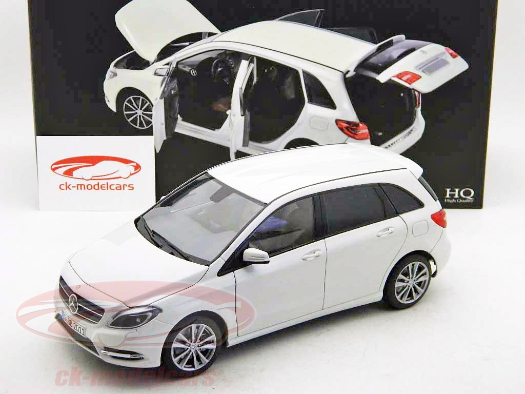 Norev 1:18 Mercedes-Benz B180 2011 white 183558 model car 183558 3551091835585