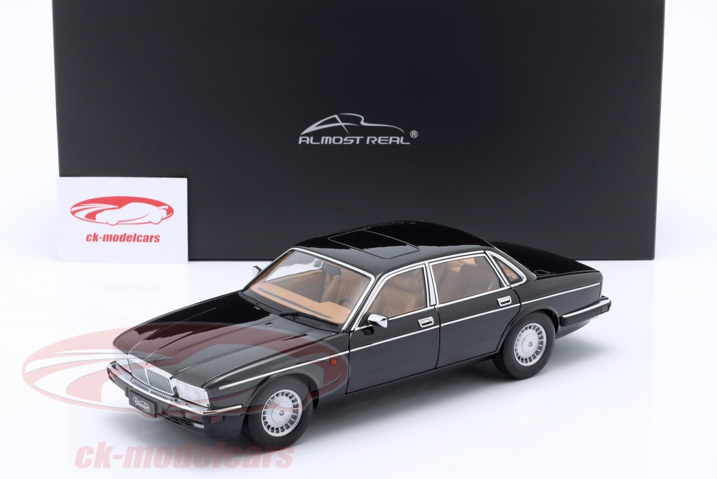 Almost Real 1:18 Jaguar Daimler XJ6 (XJ40) 建設年 1986 黒檀 黒 ALM810543 モデル ...