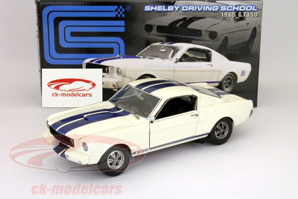 GMP 1:18 Shelby Mustang GT350 1965 white with blue stripes and chrome ...