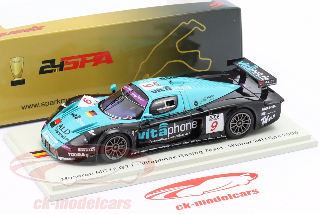 Spark 1:43 Maserati MC12 GT1 #9 勝者 24h Spa 2005 Scheider, Bartels, van de Poele 43SPA2005 モデル 車 ...